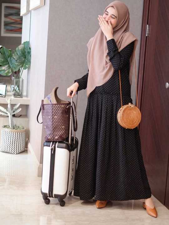 Inspirasi Fashion: Artis Indonesia yang Pakai Tas Goyard Asli, Bikin ...